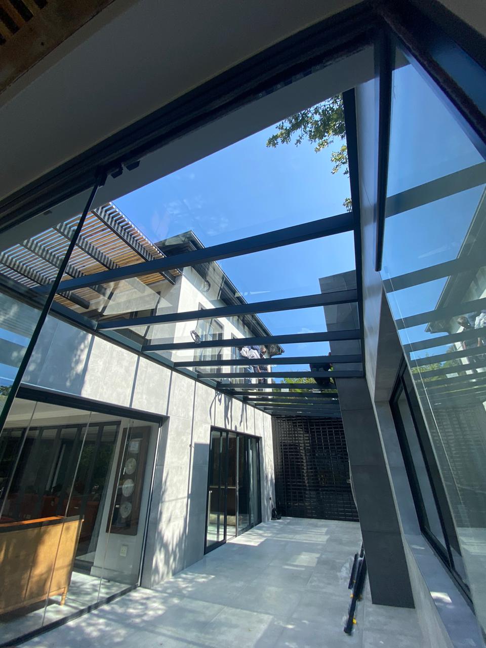 Glass Top Pergola Roofs – Master Glass & Aluminium